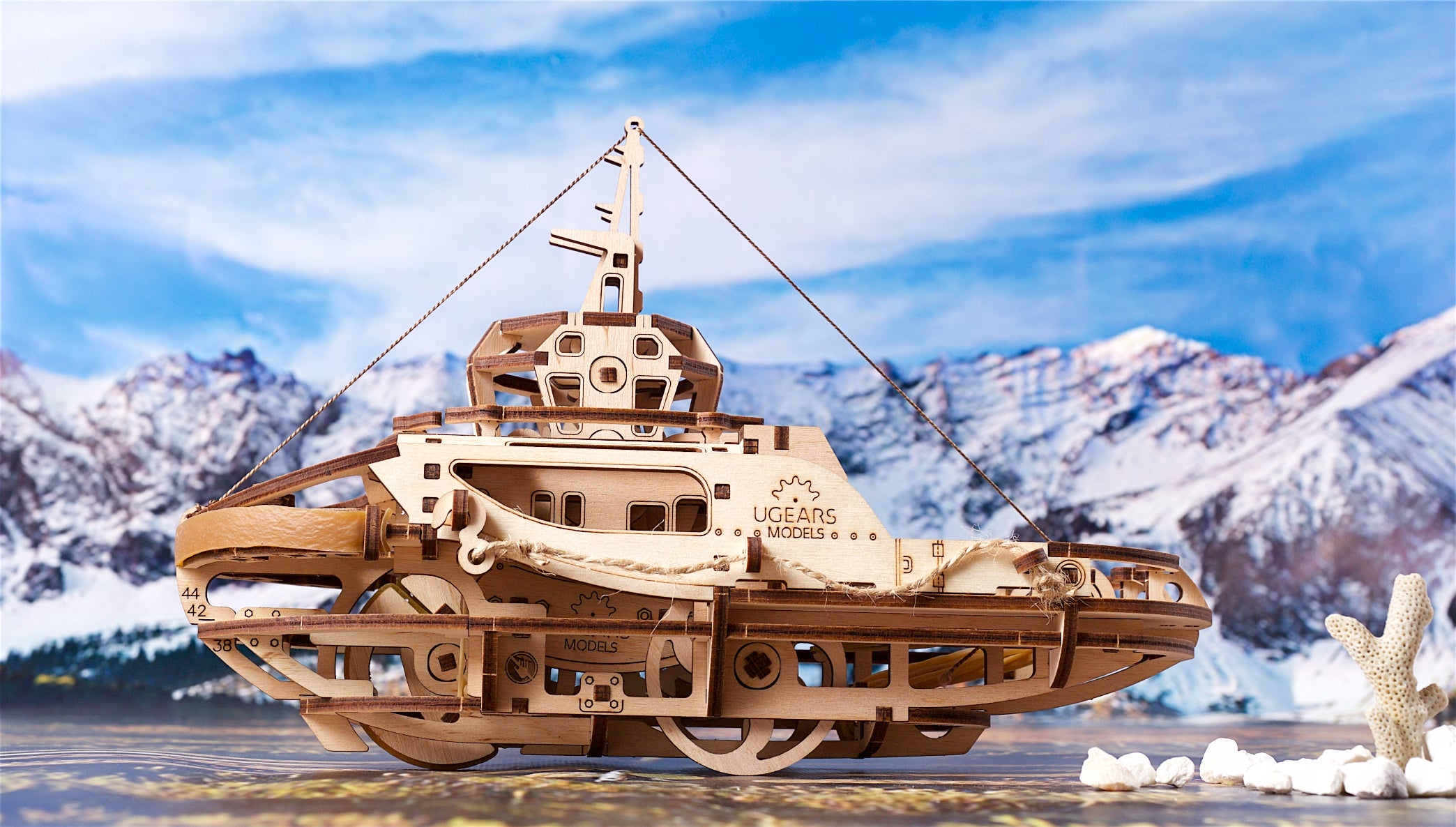 ⚓ UGears Tugboat – Build Your Own Moving Mechanical Model | Ugears.Online